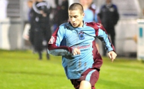 Mark McGregor makes first signing of the summer | Connah's Quay Nomads ...